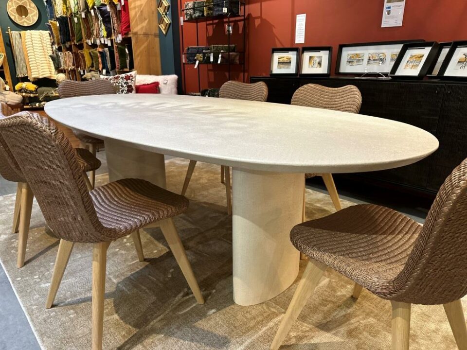 Tables à manger ARI Vincent Sheppard | Label Maison